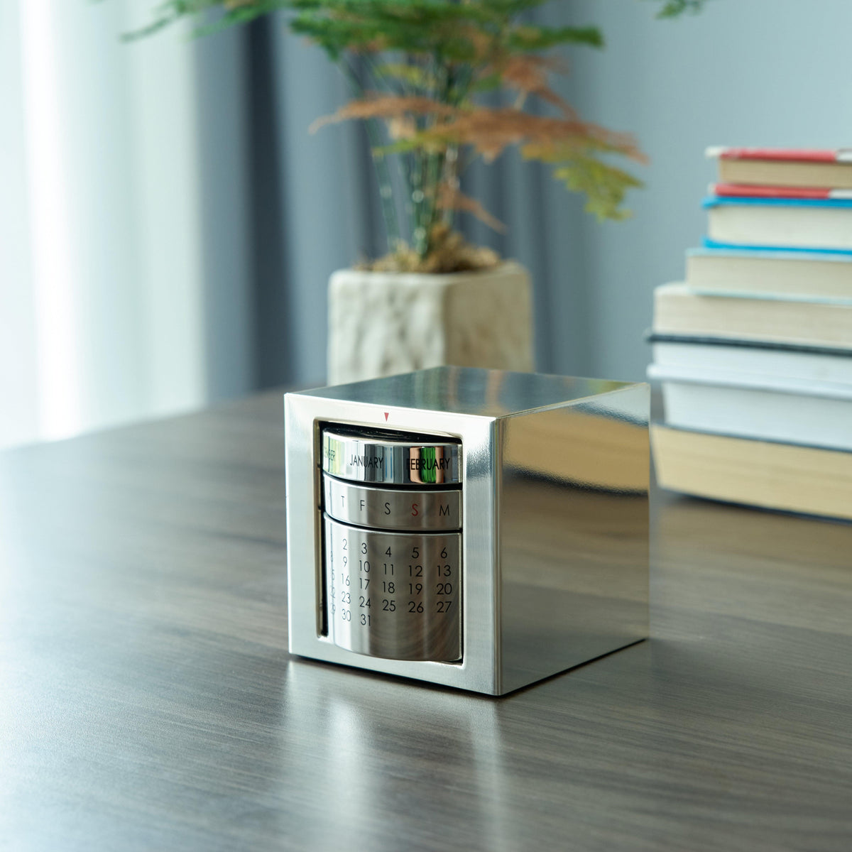 Executive Perpetual Calendar Cube | Metal Desk Organizer & Calendar